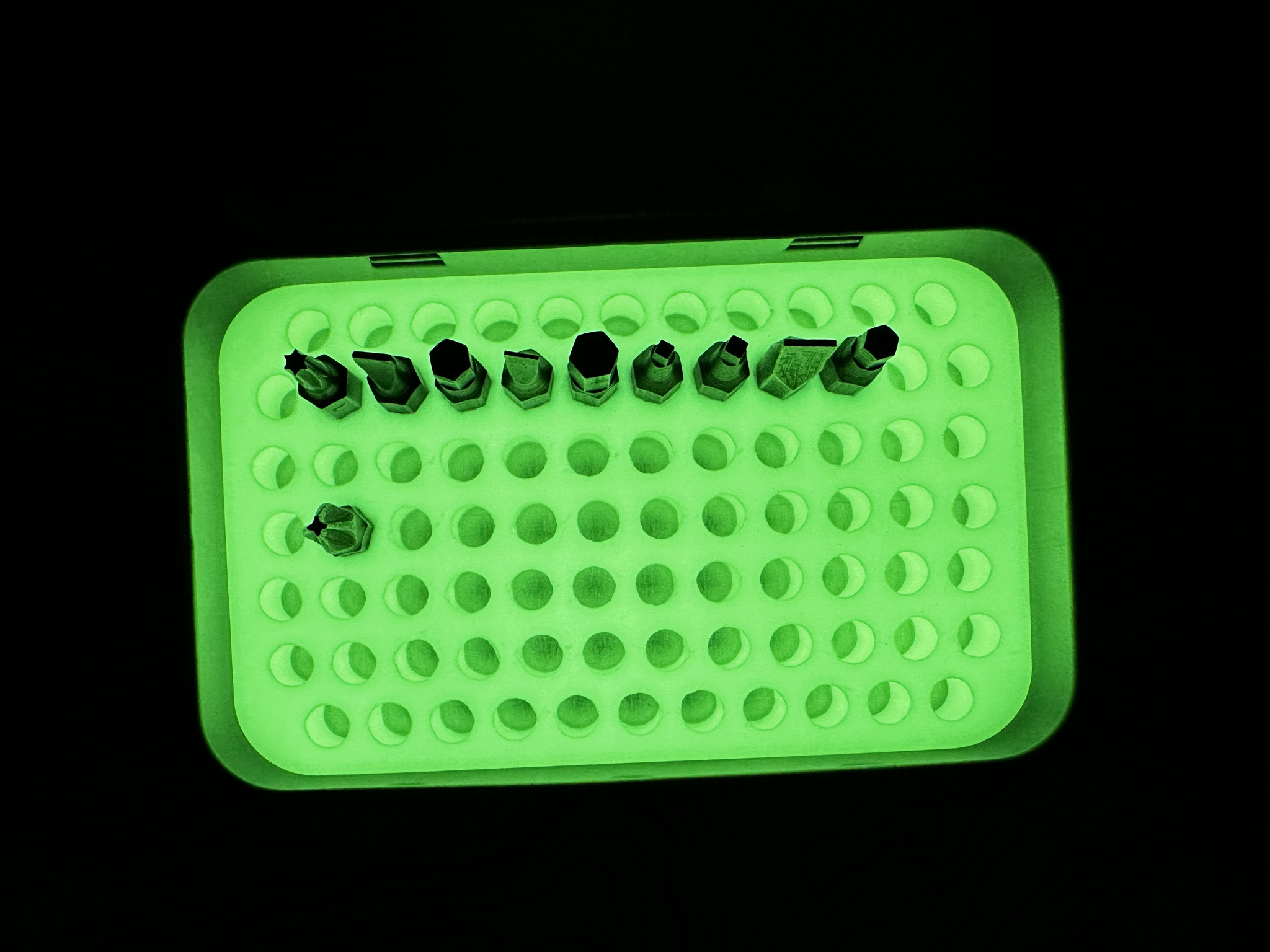 Itty Bitty Bit Holder For BIG Tins ( Gen 2 ) – CountyComm