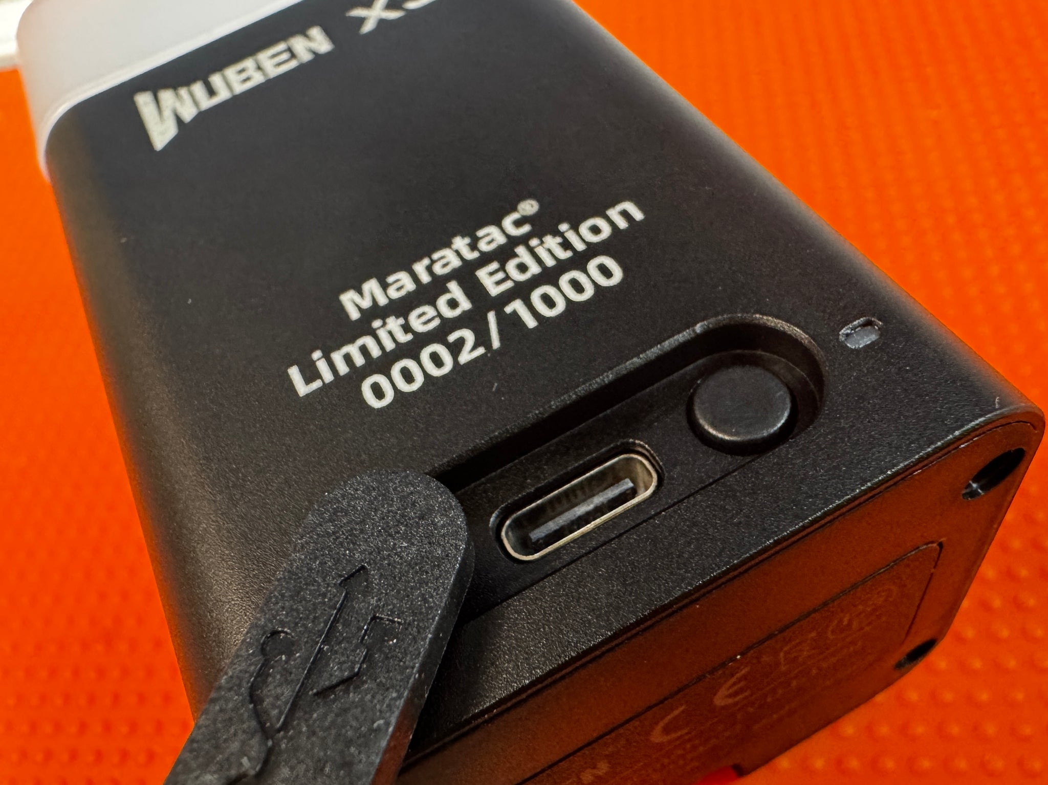 Wuben X3 Gen II - Beacon All-in-One Flashlight + ( Wireless ⚡️ Dock In ...