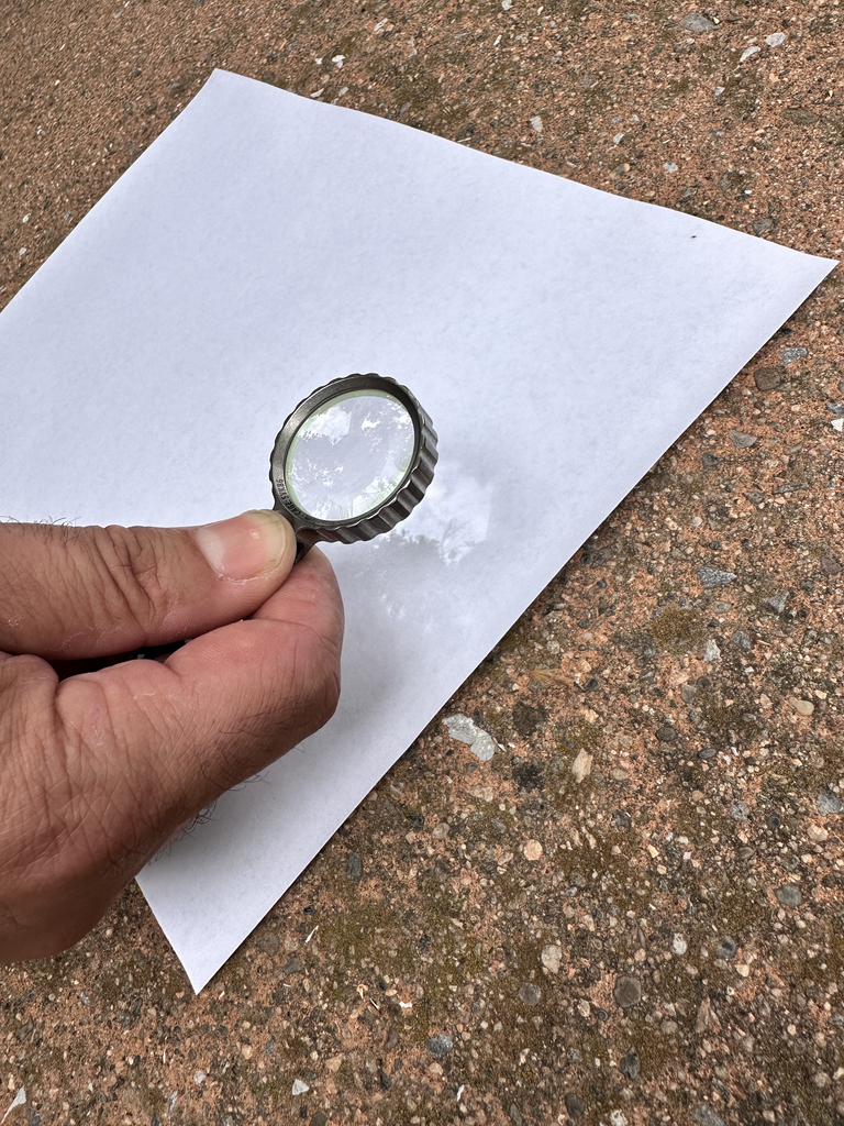 Titan Zoom - Sapphire Pocket Magnifier by Maratac® | CountyComm