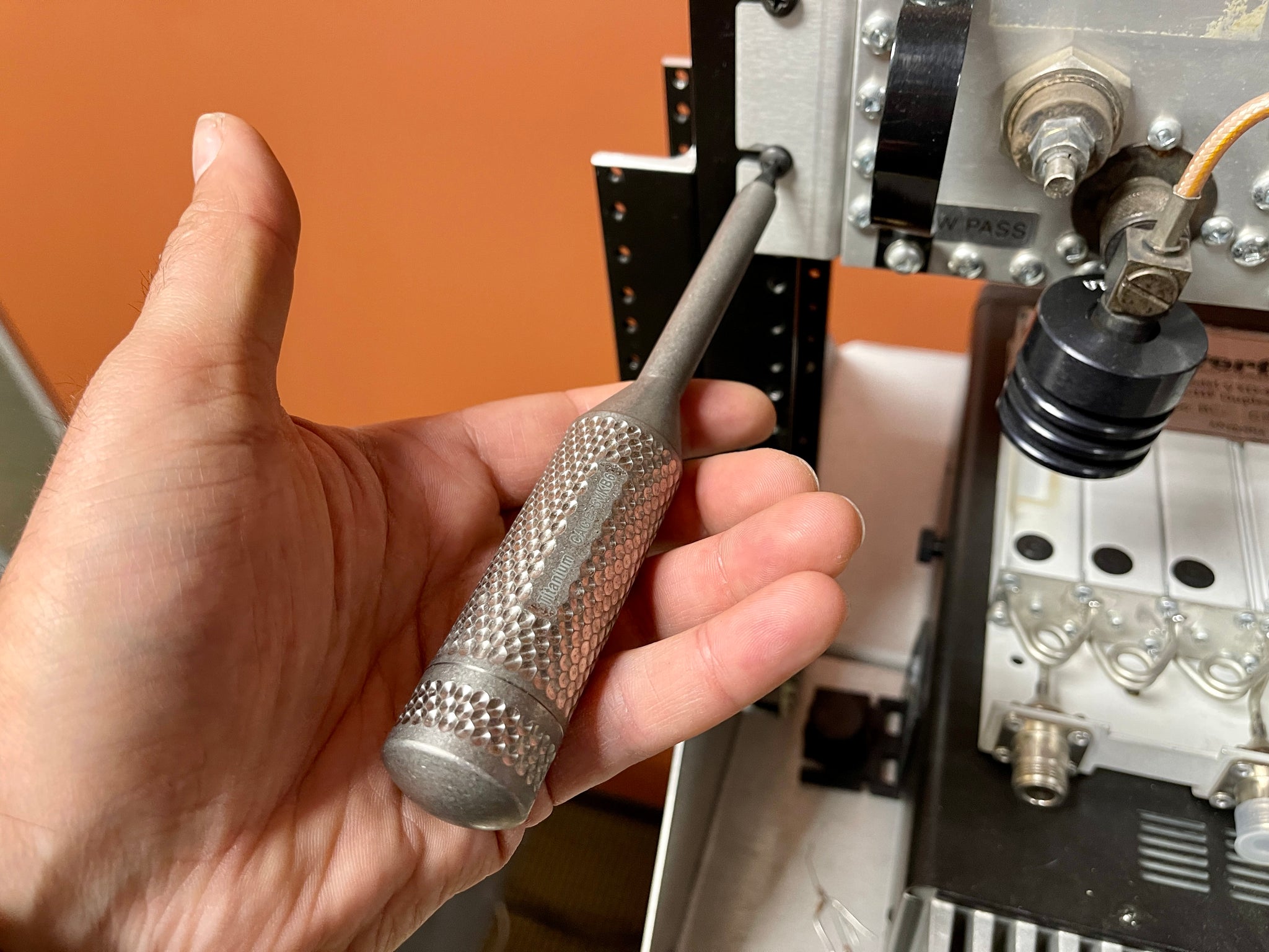 Titanium Aviation Multi-Bit Screwdriver - Gen 2 – CountyComm