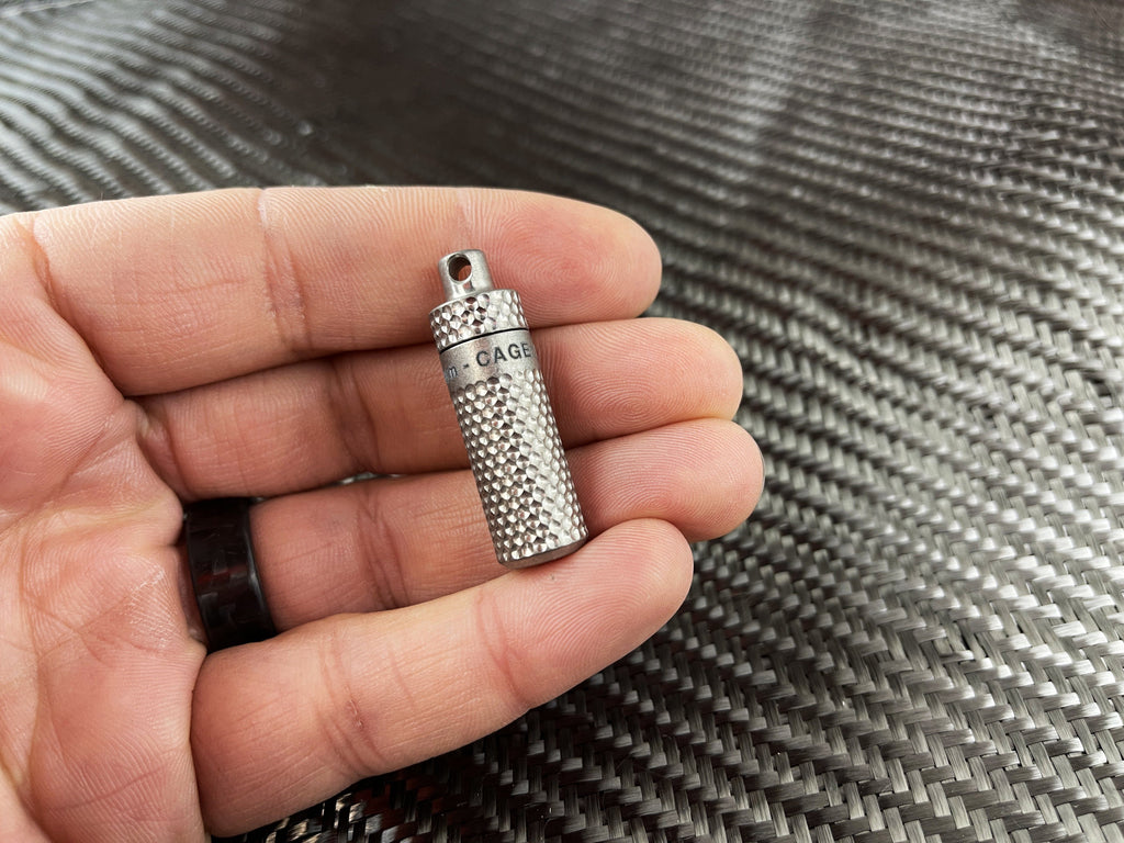 Piccolo Titanium Dimpled Capsule | CountyComm