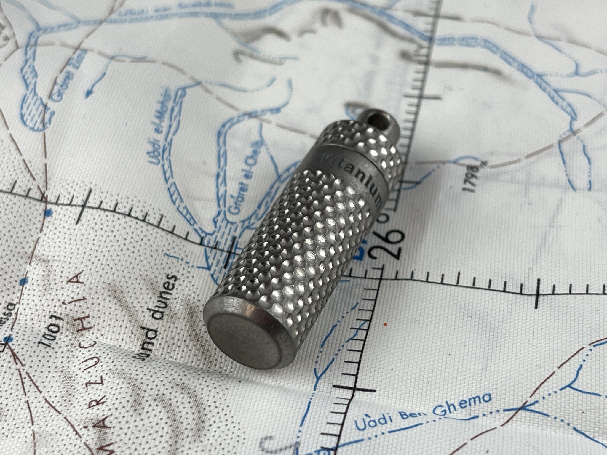 Piccolo Titanium Dimpled Capsule – CountyComm